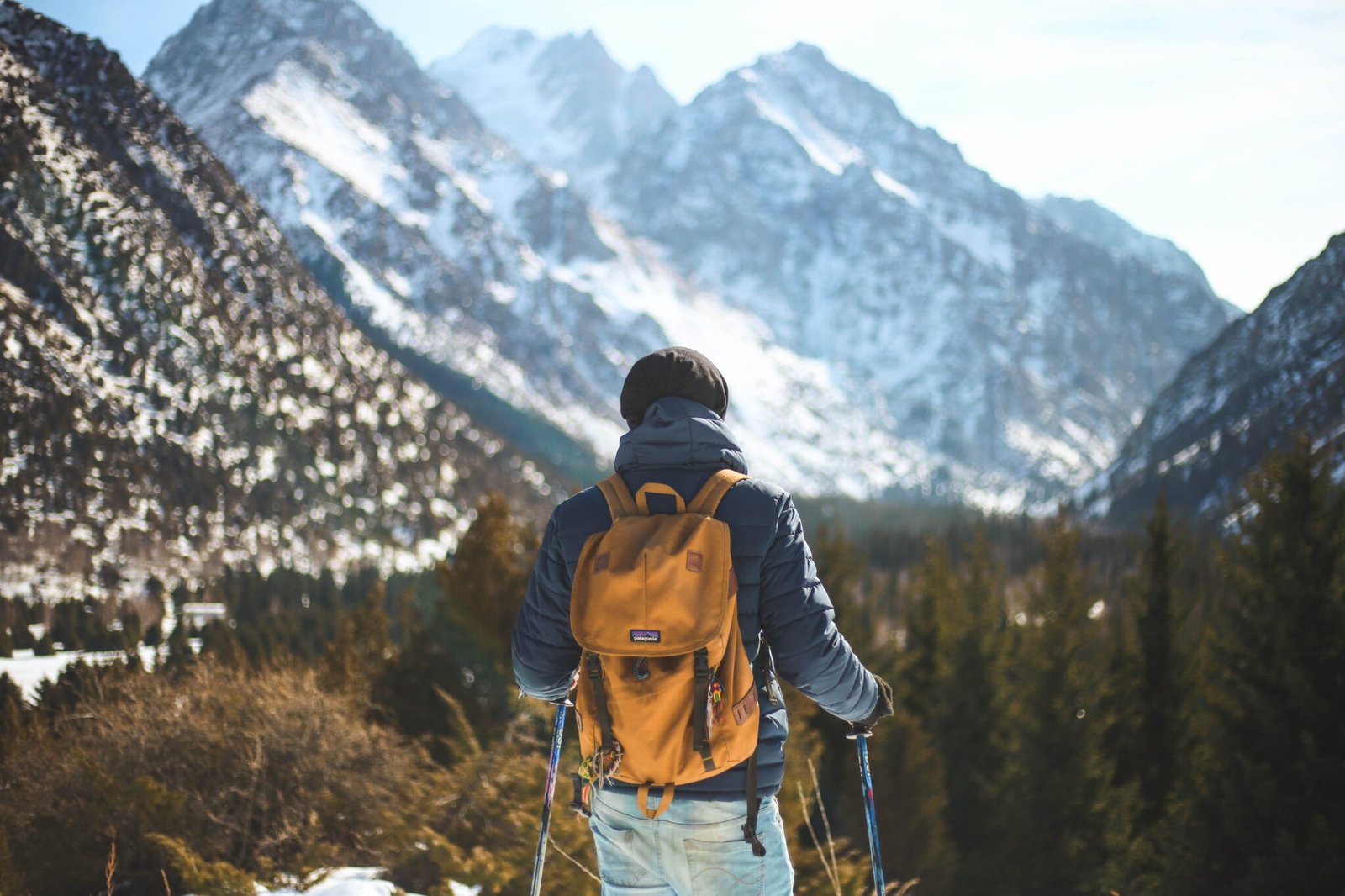 Snowshoeing for beginners: 10 essential tips guide - The Outdoor Sidekick
